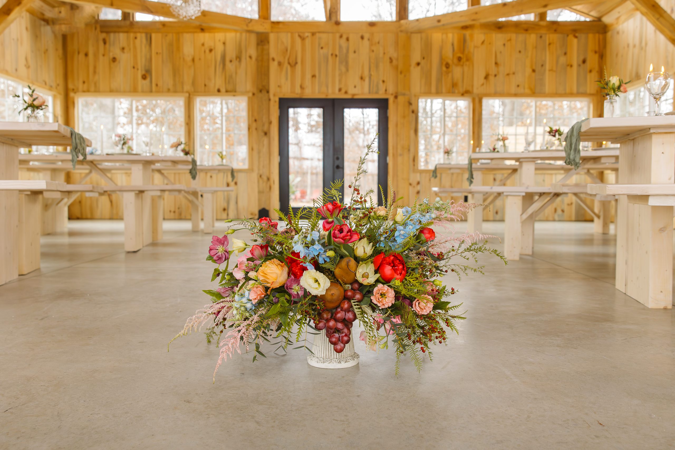 Why The Cottage’s Interior is Your Dream Wedding Bestie - The Emerald ...